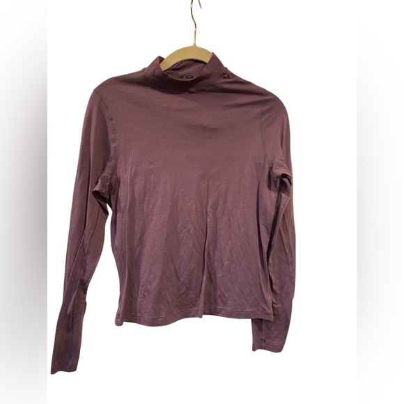 lululemon athletica | Tops | 36 Lululemon Long Sleeve Mock Neck Top Size 8 | Poshmark